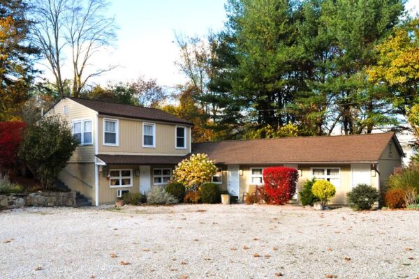 Stay With Us - Cornwall Inn